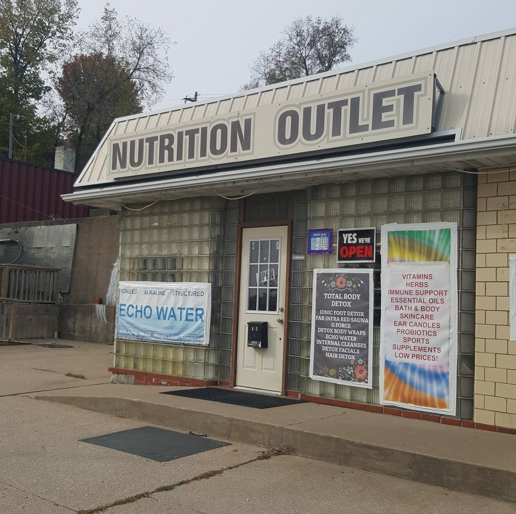 Nutrition Outlet Bringing Good Health, Good Vibes | Quad Cities ...