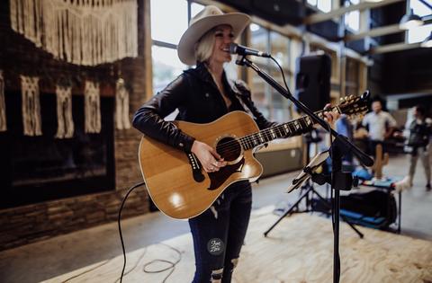 Quad-Cities Country Singer-Songwriter to Launch New Female Vocalist ...