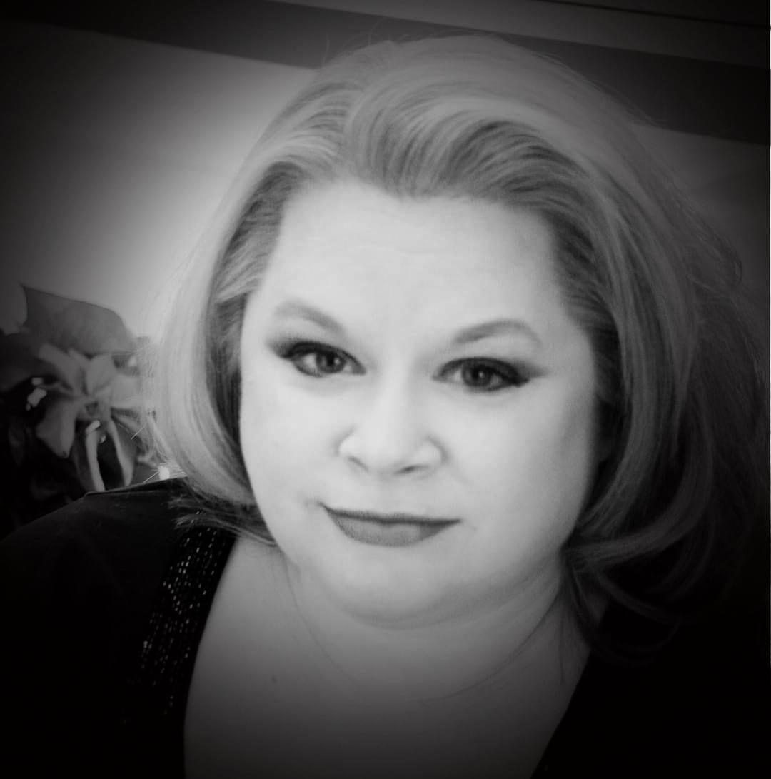Wendy Czekalski Singing In Wishes Cabaret To Davenport's Mockingbird On ...