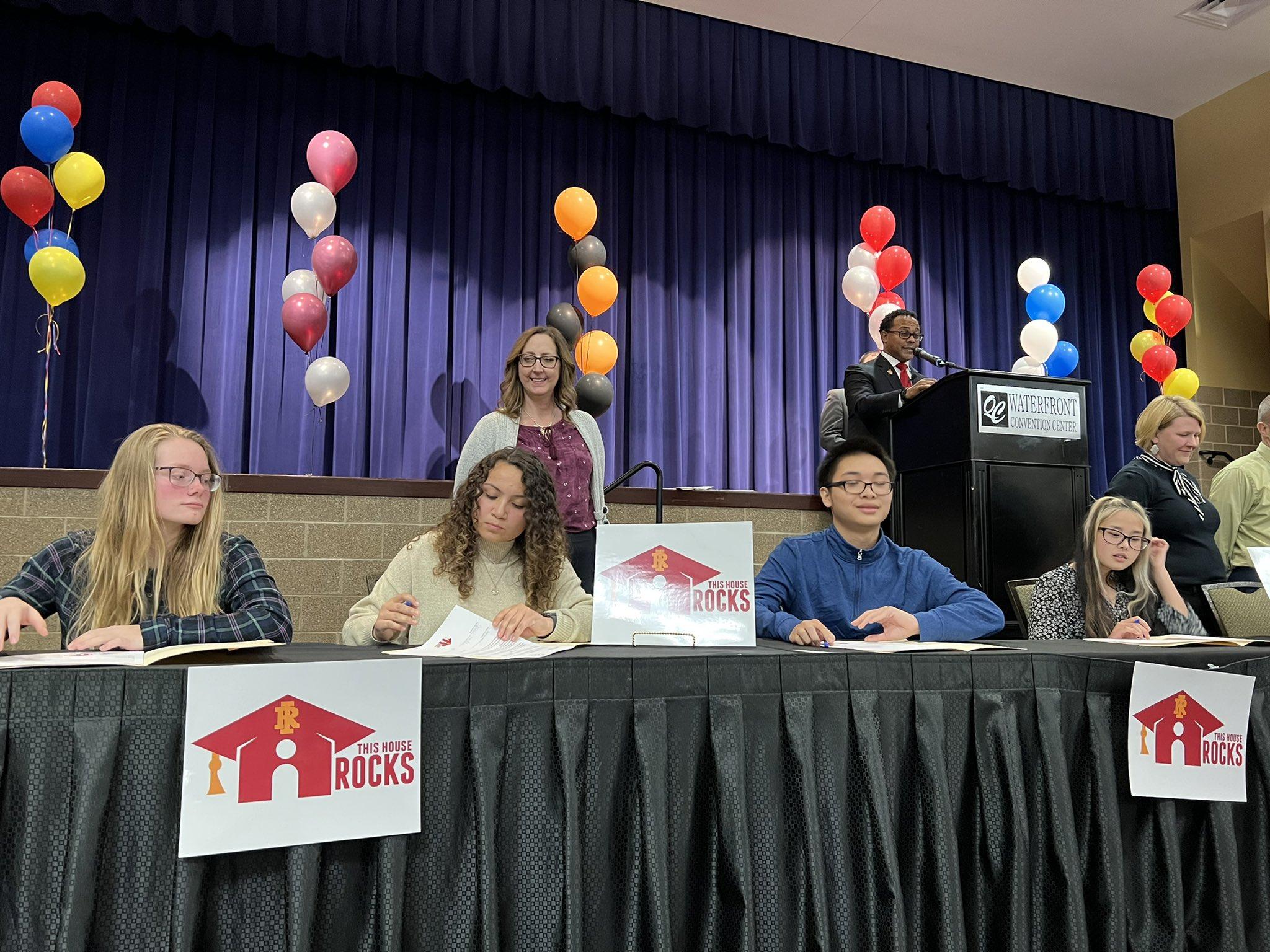 Rock Island High School Students Get A Jump Start On Careers With ...