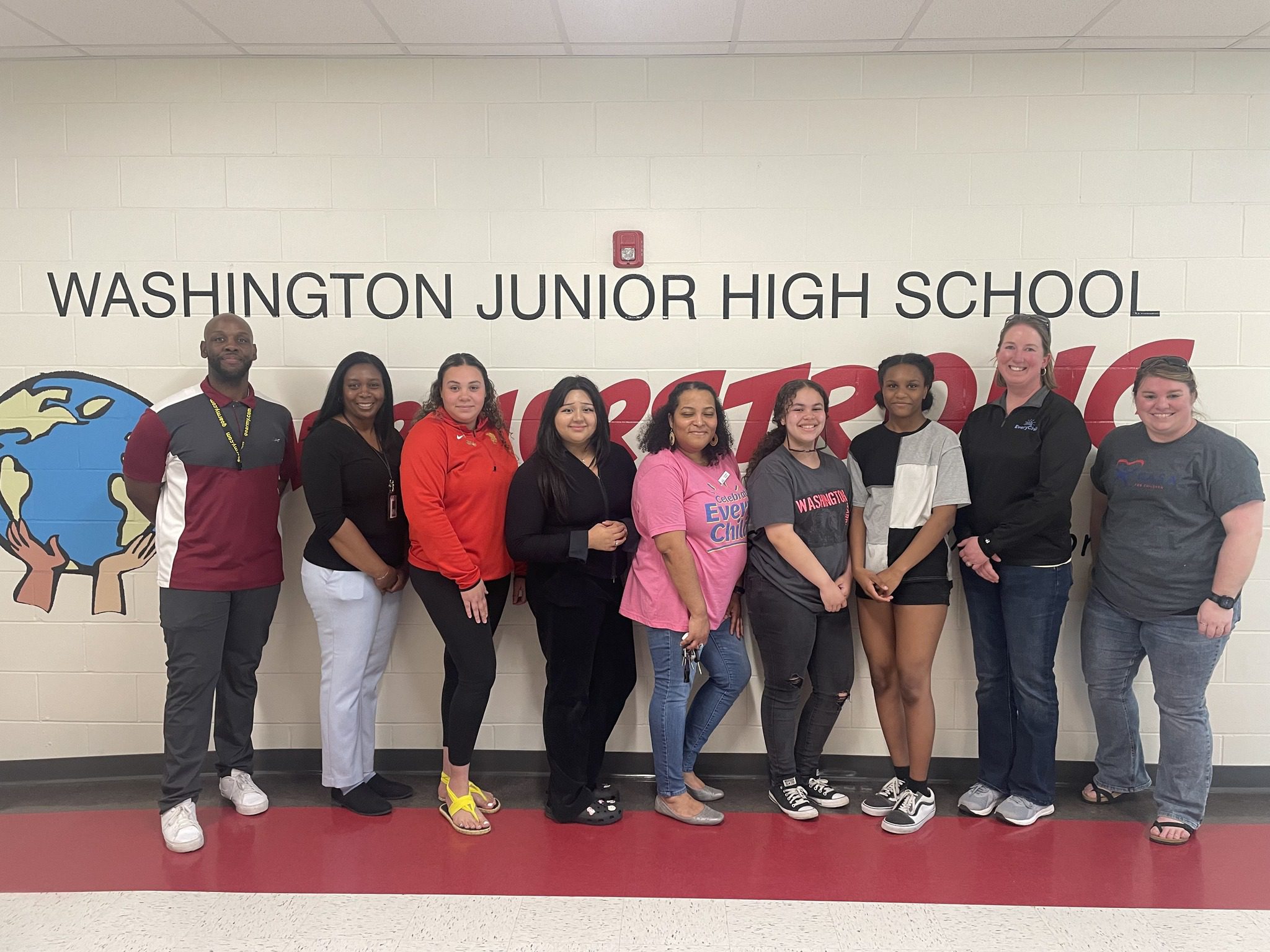 Rock Island Washington Junior High Teams Up With Kiwanis Builders Club ...